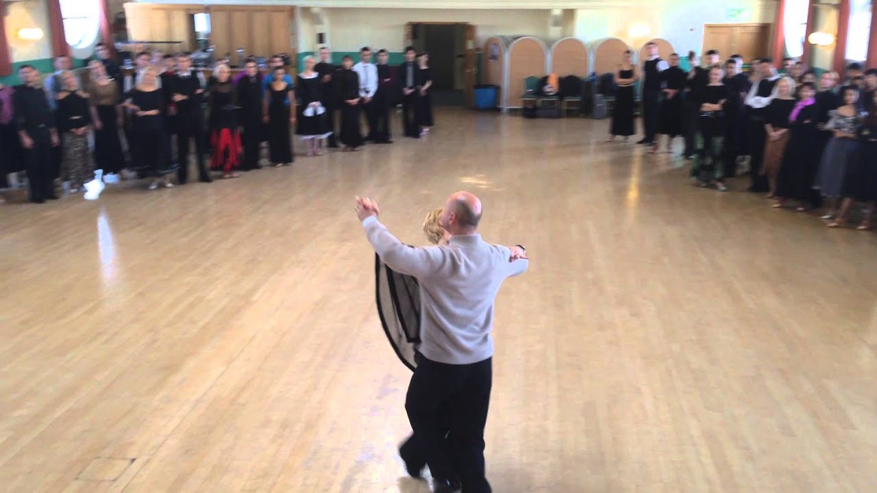 アンドリューシンキンソン / Andrew Sinkinson | 社交ダンス動画まとめサイト